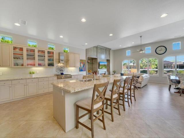 8 Via Santa Ramona