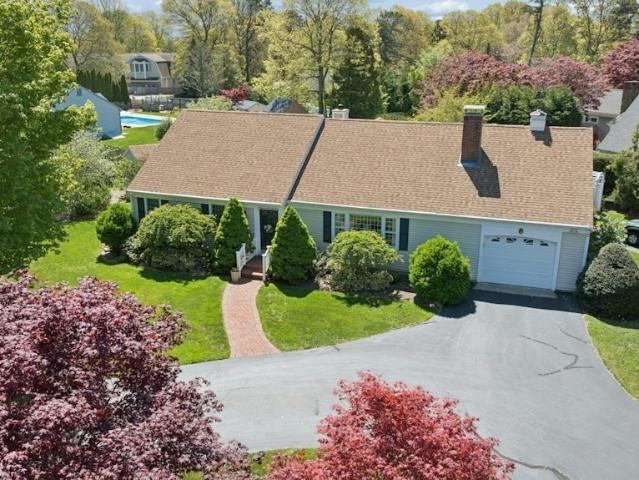 8 Viking Rock Drive