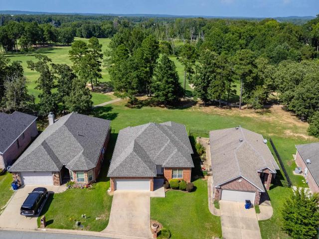 8 Village Way