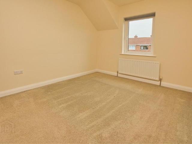 8 Viscount Lane, Bangor, BT19 1NF
