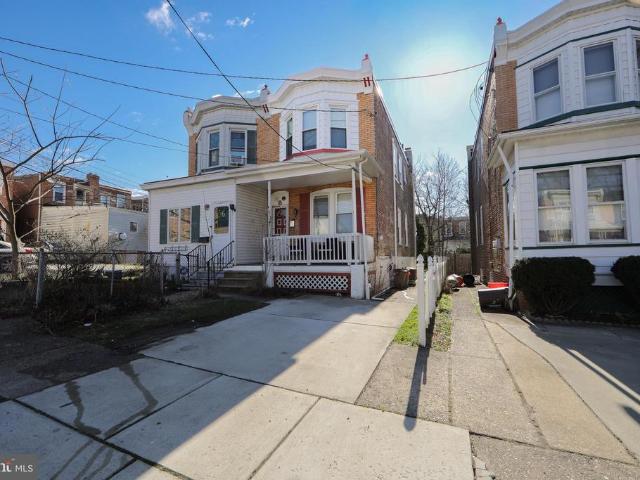 8 Wynnewood Avenue