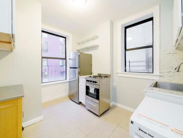 8 W 119th St #11, New York, NY 10026