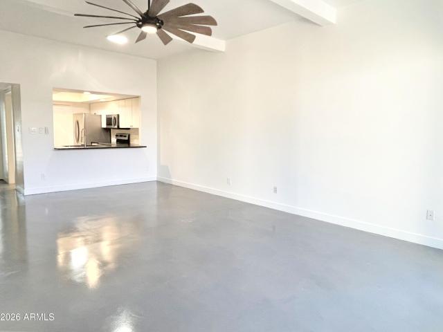 8 W Griswold Road