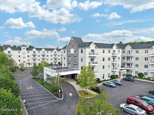 8 Wall St Apt 130, Clifton Park, NY 12065