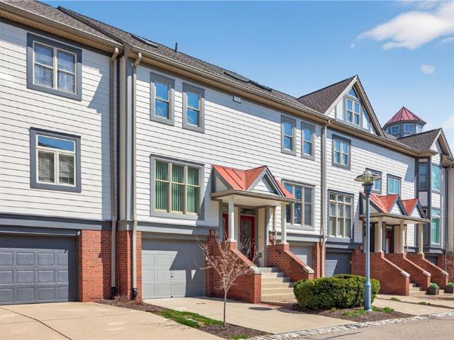 8 Waterside Pl, Pittsburgh, PA 15222 | MLS #1748 | Compass
