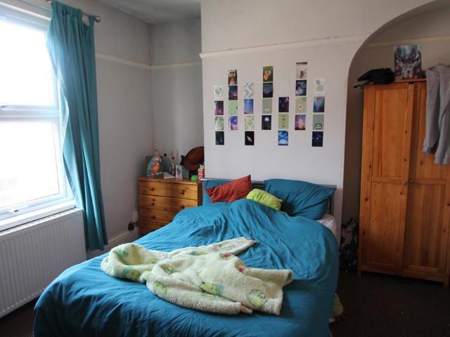 8 Watkin Street, Nottingham 3 bed terraced house to rent £1,560 pcm £360 pw