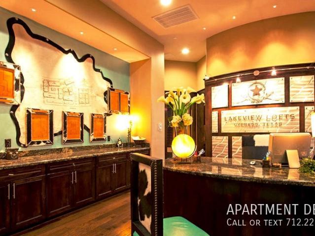 8 weeks freebeautiful community in Cypress!