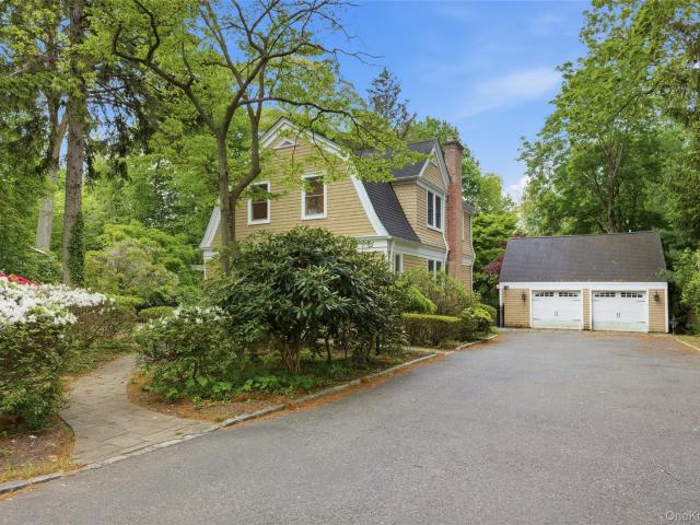 8 Wells Lane