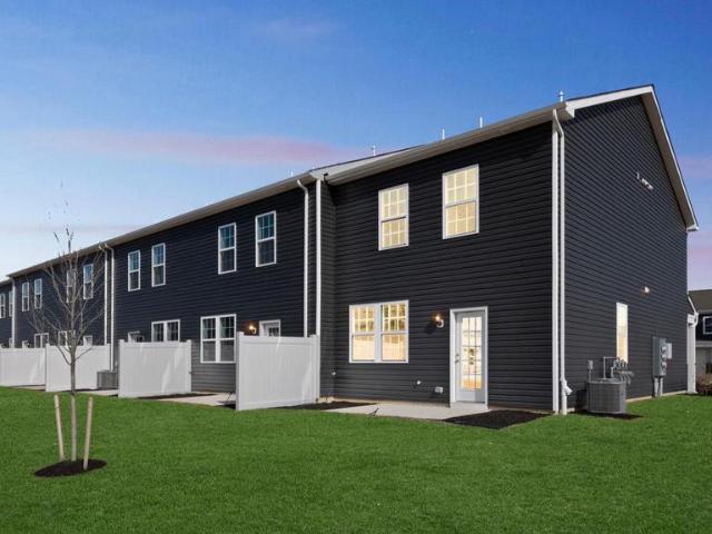 8 Whaler Drive