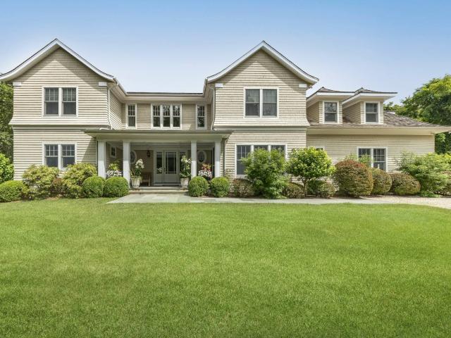 8 Widow Coopers Path, Sag Harbor, NY 11963 | MLS #930891 | Compass