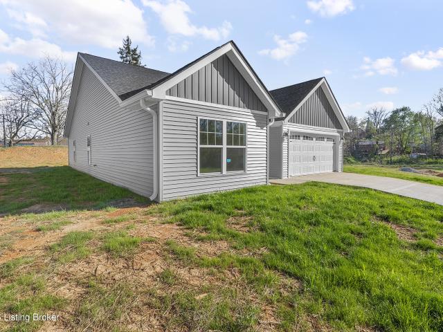 8 Wilma Ave