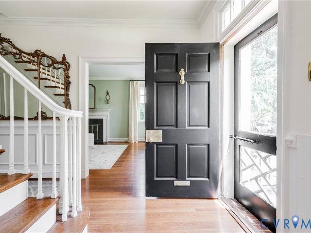 8 Willway Avenue