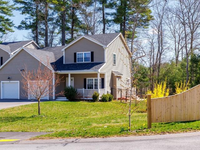 8 William Dr, Unit 8, Douglas, MA 01516 | MLS #73507 | Compass