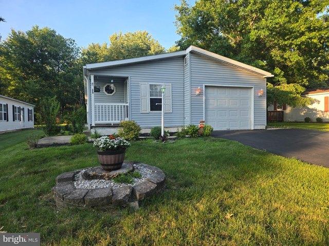 8 Williams Way, Sellersville, PA 18960