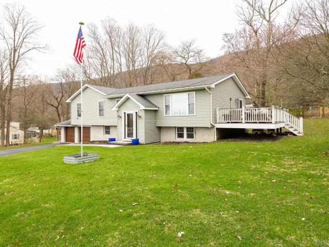 8 Willow Road