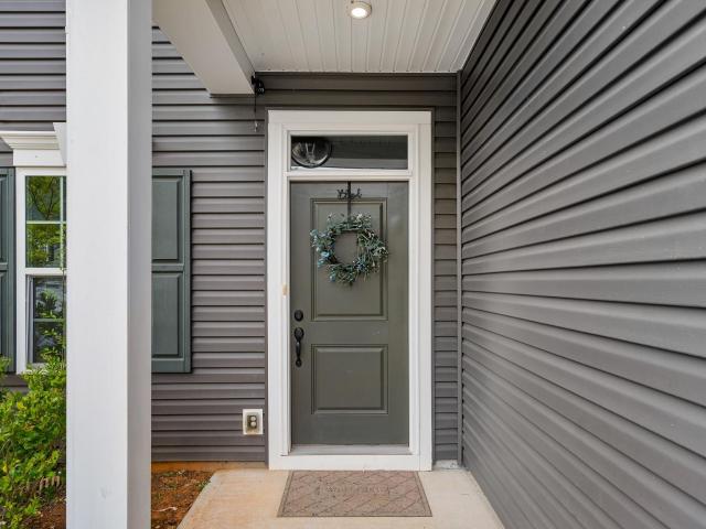 8 Wiltshire Circle