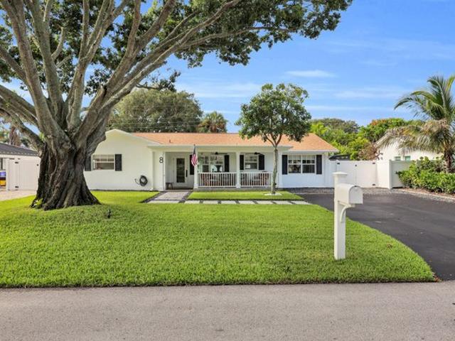 8 Windsor Rd W, Jupiter, FL 33469