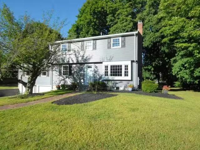 8 Winslow St #8, Concord, MA 01742 MLS# 73319261