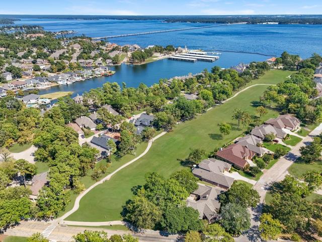 8 Winthrop Harbor St N, Montgomery, TX 77356 | Compass