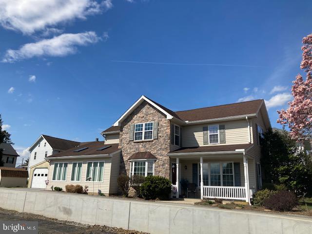 8 & 10 N Kinzer Road