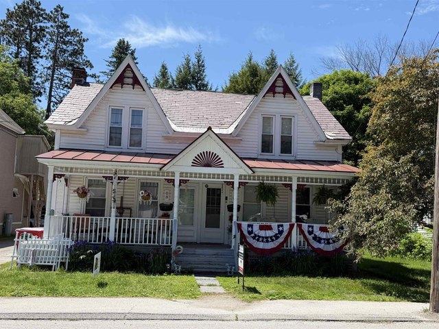 8 10 Caernarvon St, Fair Haven, VT 05743