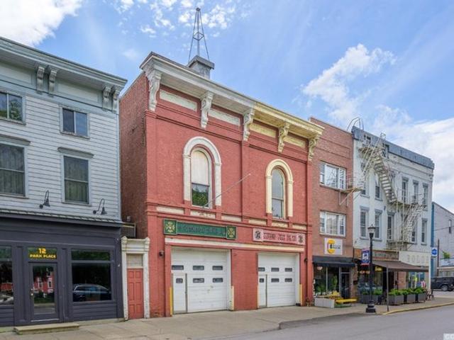8 10 Park Pl, Hudson, NY 12534