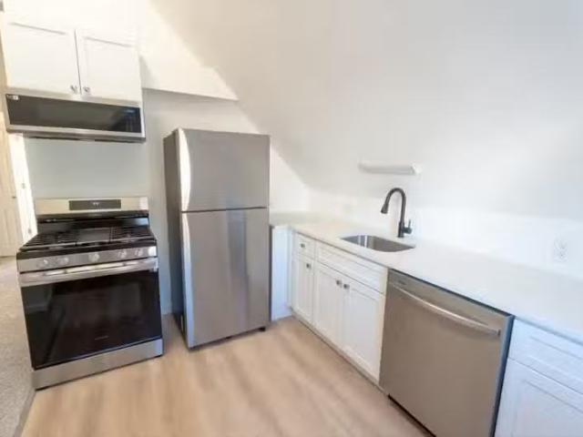 8 10 Rockwell Ter #3, Malden, MA 02148 MLS# 73318184