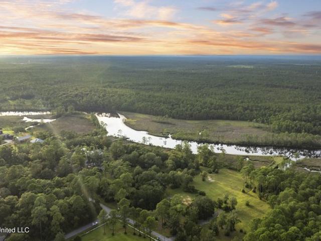 8.13 Acres Dixie St, Ocean Springs, MS 39564