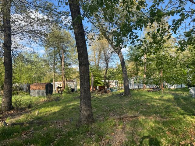 8 37 Woodhaven Lakes
