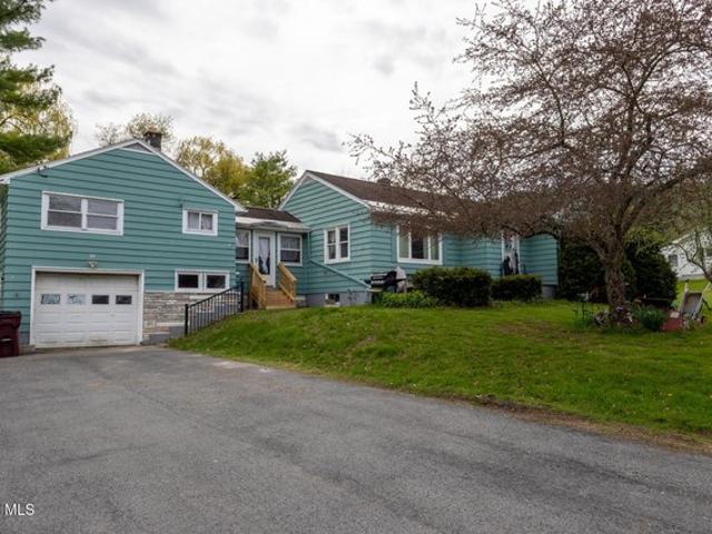 8 7th Ave, Whitehall, NY 12887