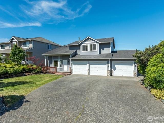 8 80th Dr NE, Lake Stevens, WA 98258