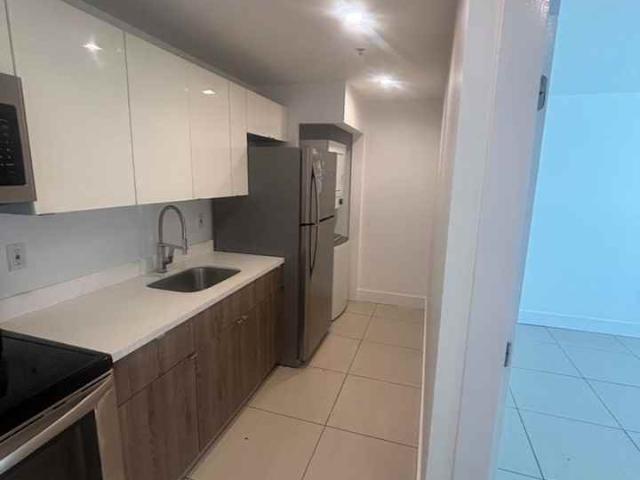 8CHO Apartmets 2 Bedroom Apartment for Rent at 821 Sw 18th Ave, Miami, FL 33135 Coral Way