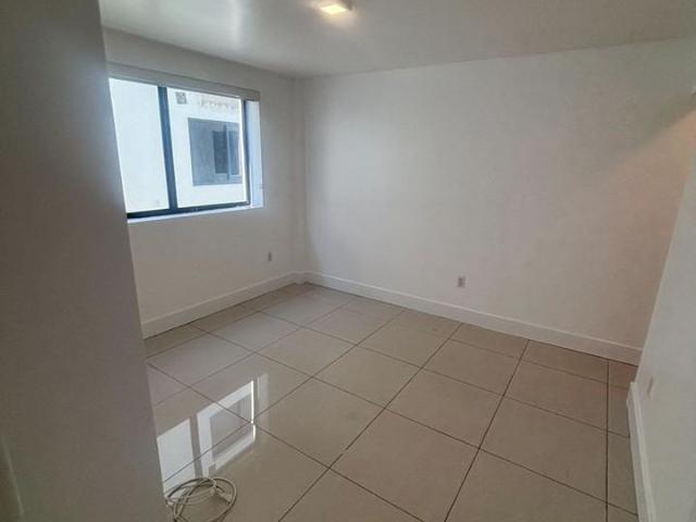8CHO Apartmets 2 Bedroom Apartment for Rent at 821 Sw 18th Ave, Miami, FL 33135 Coral Way