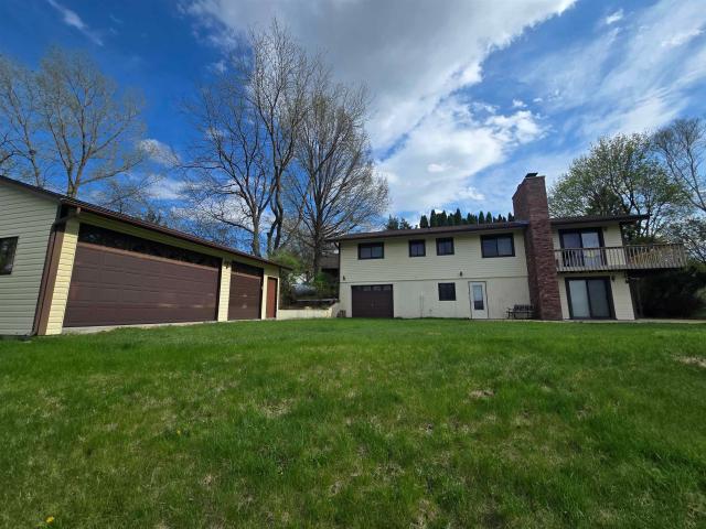 8A144 Liberty Bell Court