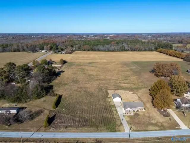 8A HOBBS ROAD, ATHENS, AL 35614 Vacant Land For Sale MLS# 218.