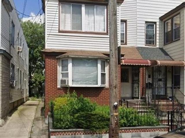 93 45 202Nd St 1St Fl, Hollis, NY