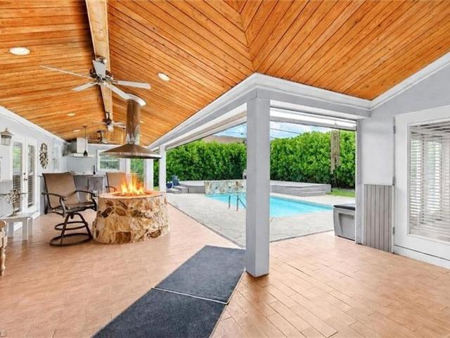 93 7th St, Bonita Springs, FL 34134