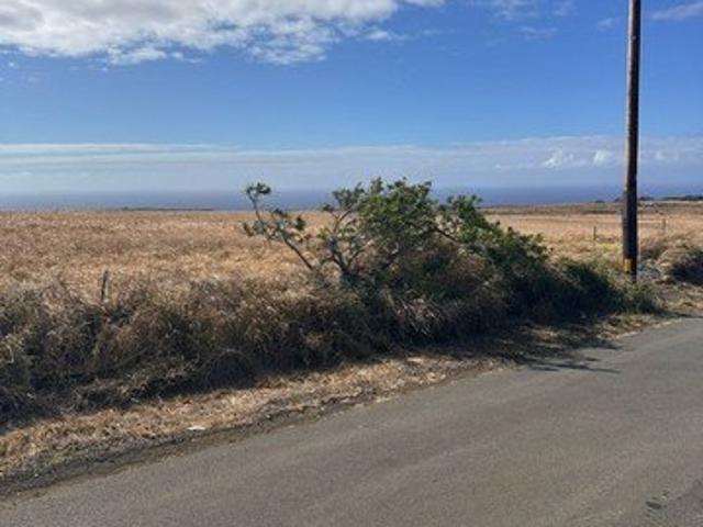 93 1180 S Point Rd, Naalehu, HI 96772