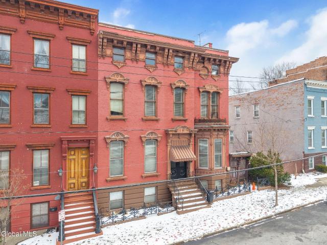 93 Ten Broeck St, Albany, NY 12210 | MLS #202613 | Compass