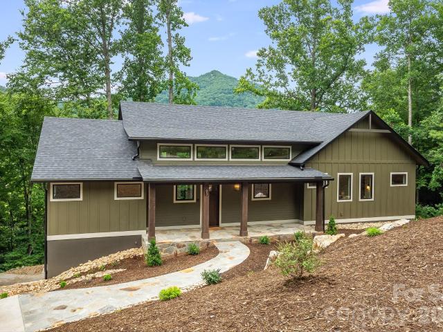 93 Village Pointe Lane