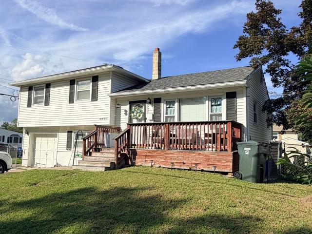 93 W Laurel Drive