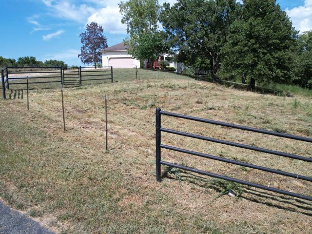 93 W Wind Way