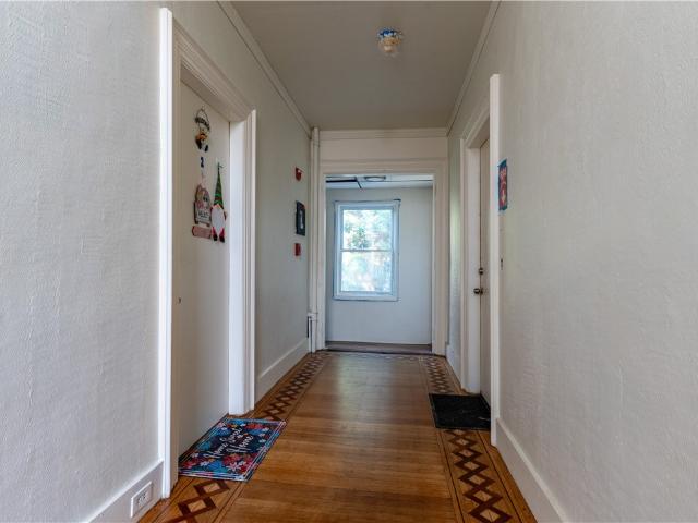 93 Warren Avenue 4