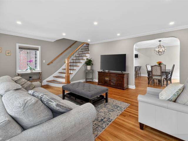 93 West 38Th St