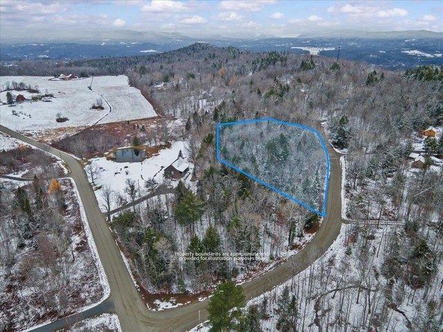 93 White Birch Rd, Morristown, VT 05661