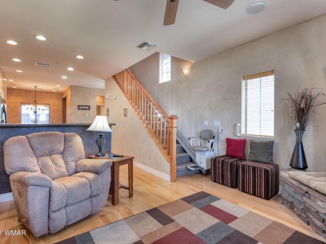 93 White Mountain BLVD