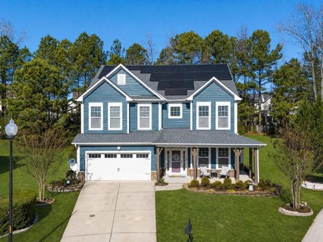 93 Woods Manor Ln, Clayton, NC 27527