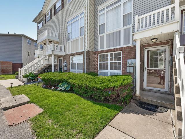 93 Admiral Court