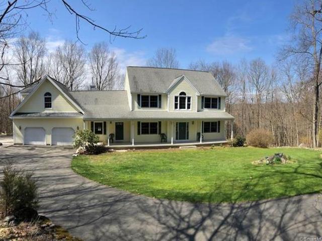 93 Andrew Dr, Canton, CT 06019