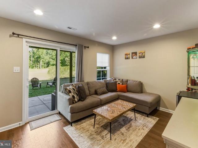 93 Aviary Road